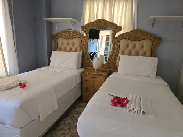 Apelles Palace Guest House - Staycation Of Choice - Home Away From Yours - Gaborone