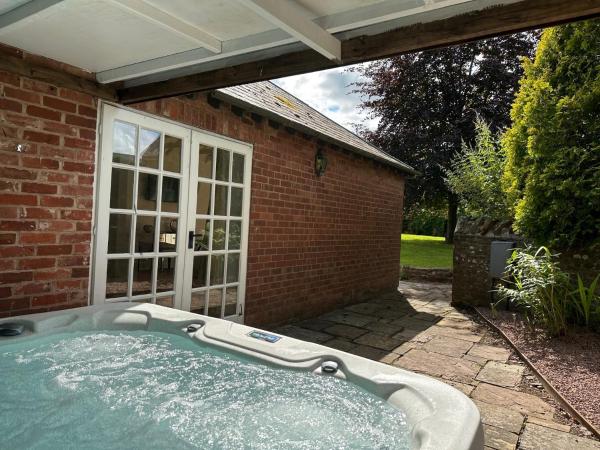 Courtyard Cottage At Pudleston Court - Herefordshire