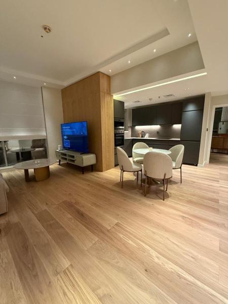 Dubai Marina Gem - Sea Views-walk To The Beach - Free Parking - Dubai