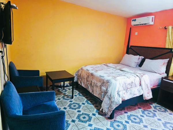 Elevation Lodge Imatt - Freetown