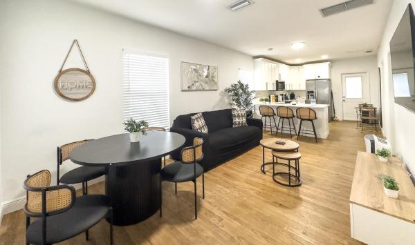 Cozy Stylish Chic Home Ybor, Dt Central Location - Tampa, FL