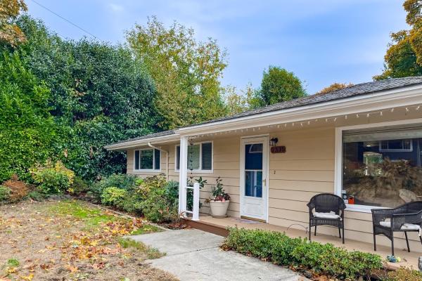 12th Street Retreat - Issaquah, WA