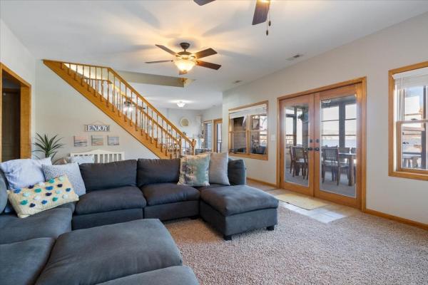 Lakefront Family Retreat W/ Views, Boat Slip - United States