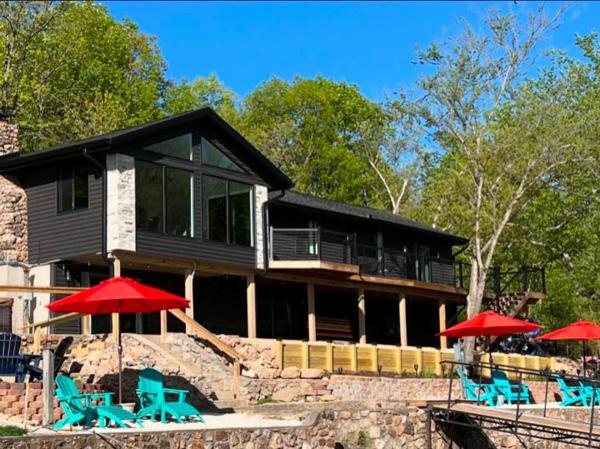 Firepit, Hot Tub, Games In & Out, Spacious - United States