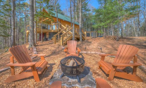 Nikobear's Nook - Murphy, NC