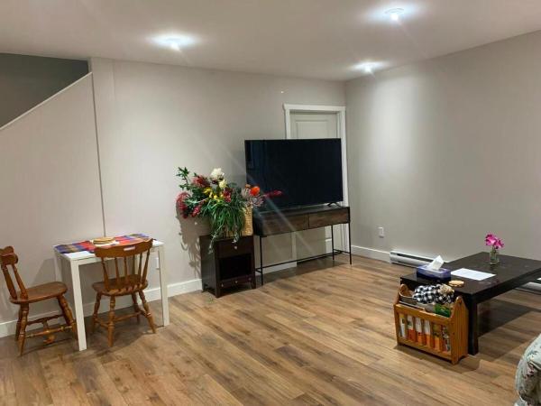 A Cozy 2 Beds Suite In Whistle Bend - 白馬鎮