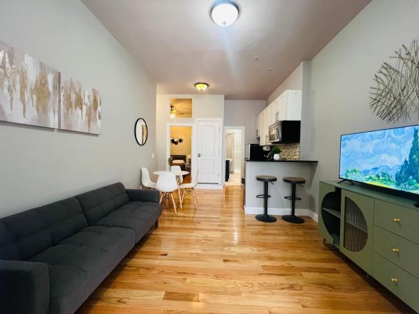 Broadway Times Square - Queens, NY