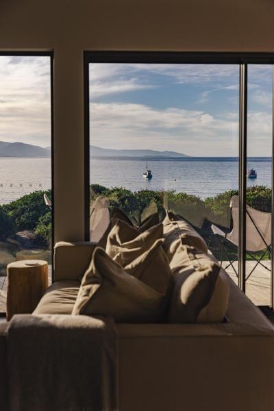 Cooinda - On The Beach - Bicheno - Bicheno