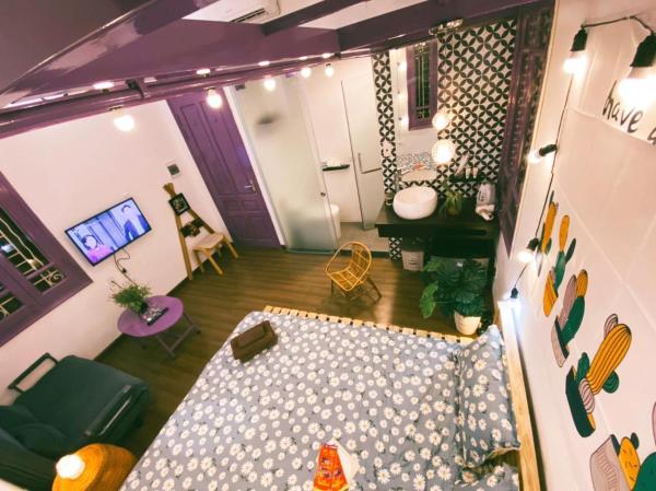 May - Purple Room 02 - Phone 09756-59323 - ハノイ