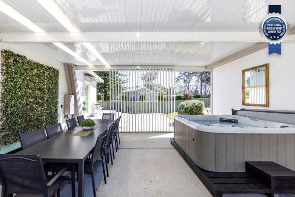 Wavesong On Watts - Pet Friendly With Spa - 傑維斯灣