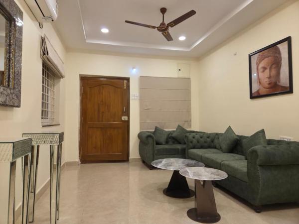 Oneofakind Premium 4bhk Pent House - Hyderabad