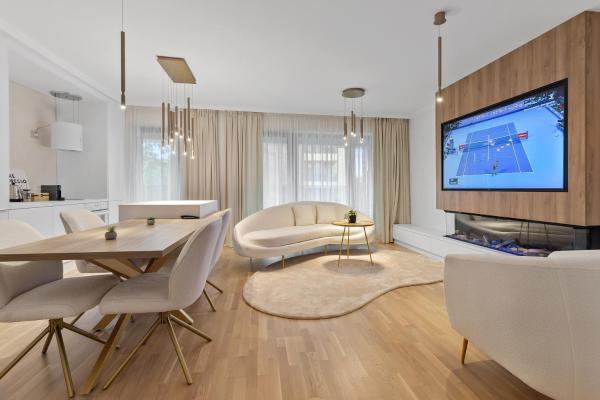 Luxury Cosmopolis Apartments In The Heart Of Brasov - Brassó