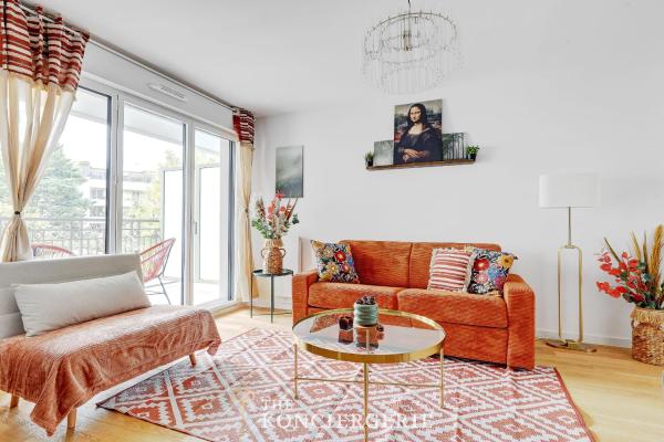 Elegant Appartement Proche De L'hippodrome - Neuilly-sur-Seine