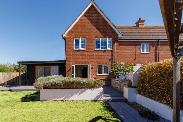 Family Seaside Escape - 5 Mins To Beach - West Wittering