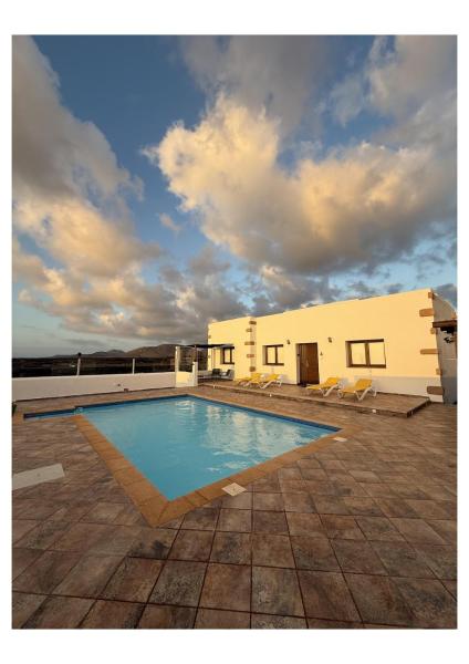 Idyllic Villa La Hoya Private Pool - Playa Blanca, Espagne