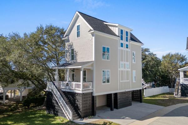 Tuscan Son - Gorgeous 5 Br Elite Beach Retreat - Murrells Inlet, SC