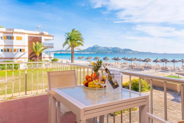 Voramar 1 - Fabulous Beachfront Apartment. Free Wi-fi. - Alcúdia