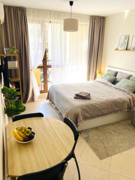 La Dahlia - Studio Cascadas - Aheloy