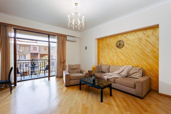 Aram Street, 1 Bedroom Comfy & Sunny Apart With Open Balcony Di480 - Yerevan