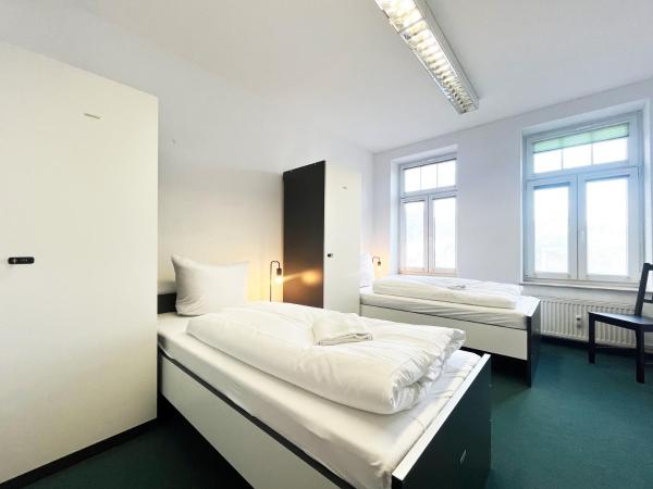 Gruppen Willkommen! 5-zimmer Nähe Messe & Bmw - Saxe