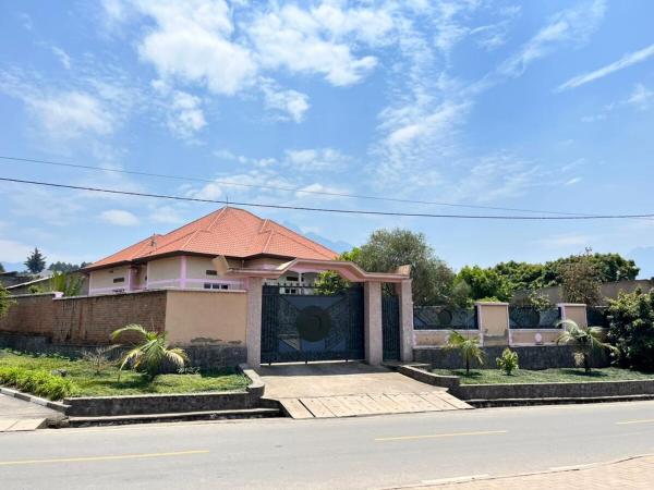 Kinigi Holiday Home - Rwanda