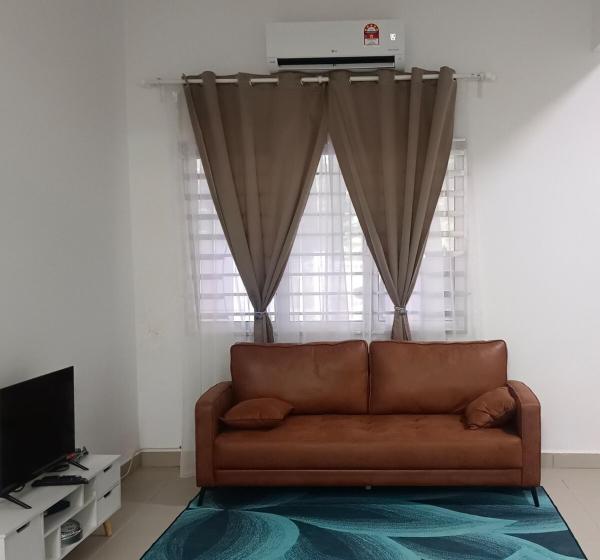 Halia Homestay - Batu Pahat
