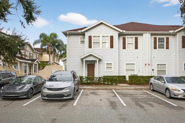 Charming 4-bedroom Townhome In Lucaya Village Near Disney - Celebration, FL