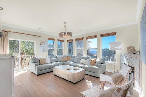 Shipwatch! Ocean Views And Direct Beach Access! - Miramar Beach, FL