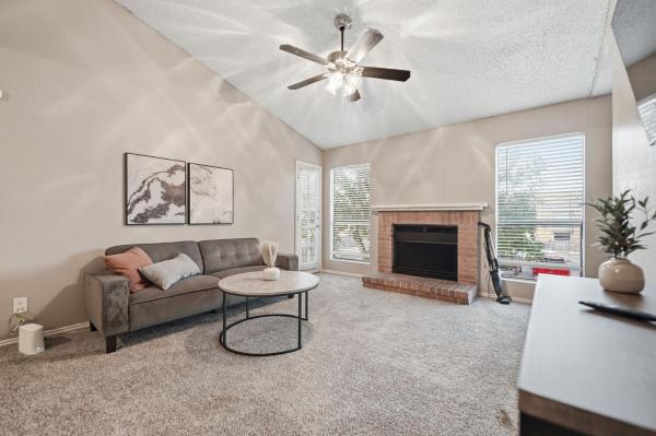 District West Apartments Comfort Made Simple - Lubbock, TX