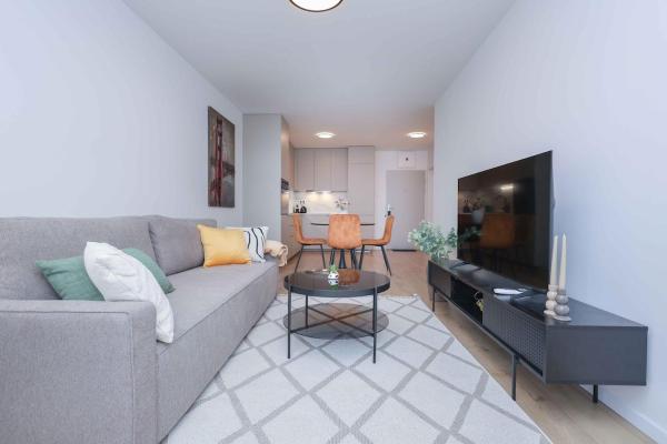 Modern Apartment Near Lake & Free Parking & Easy City Access - Bratislava