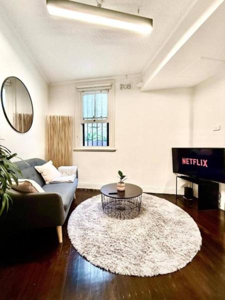 Heritage Studio By The Opera House - The Rocks - Taronga Zoo Sydney