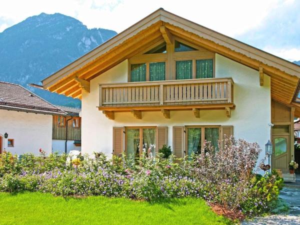 Holiday Apartment With 2 Bedrooms - Garmisch-Partenkirchen
