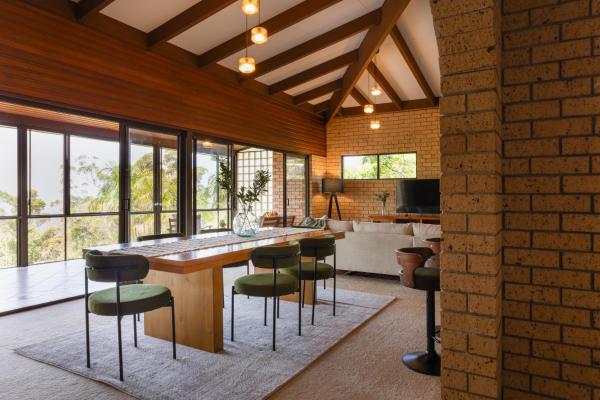 Tranquil Mountain Escape With Bushland Views - Tamborine Mountain