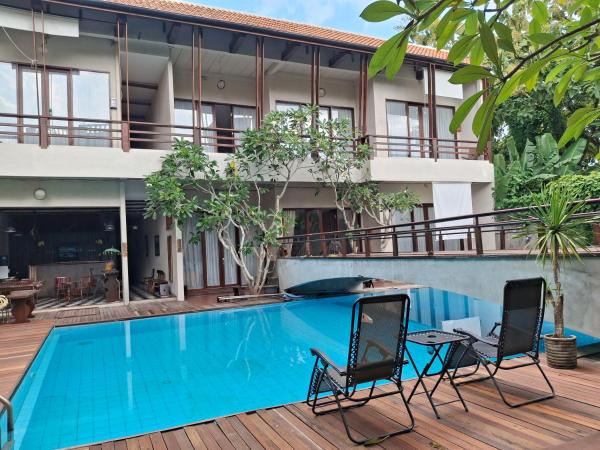 Villa The Castle Medan - Medan