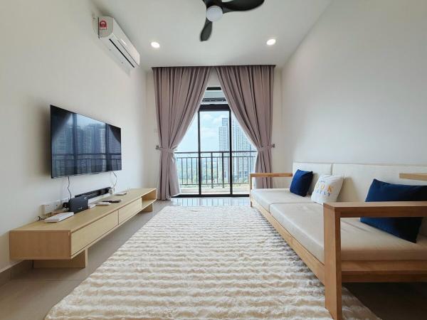 Muji Family Suites Medini 2br Legoland - Jurong East