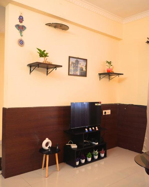 Minimalist 1-bedroom Apartment Near Candolim Beach - Goa