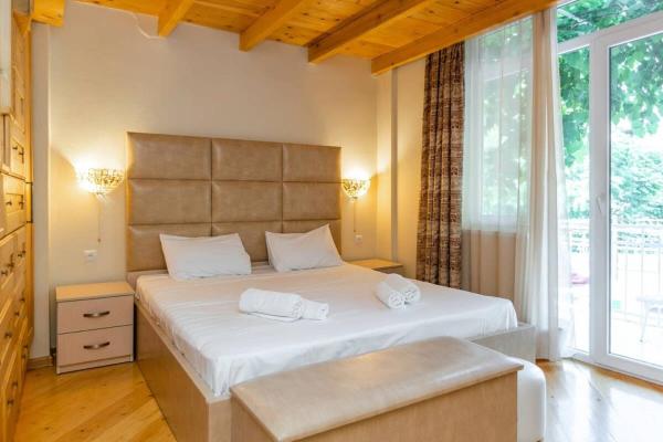 Wehost Duplex Near Rustaveli Avenue - トビリシ