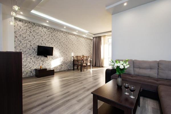 Northern Avenue, 1 Bedroom Modern, New Euro Renovated Apartment Hh399 - Yerevan