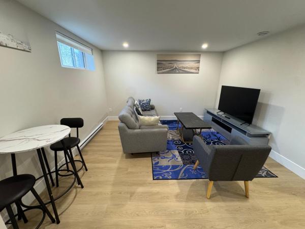 Cozy & Stylish Retreat With Modern Comforts - Moncton