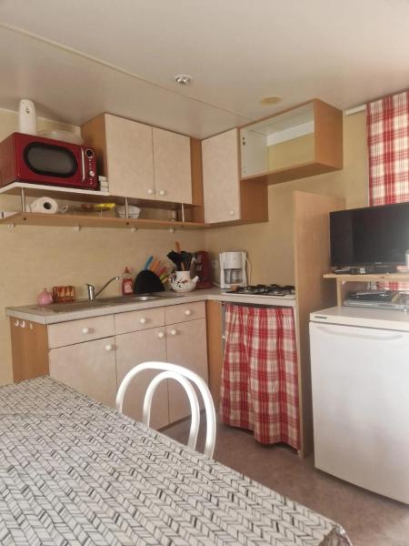 Bungalow Charmant à Saint-pierre-d'oléron 35 M² Avec Terrasse - Île d'Aix