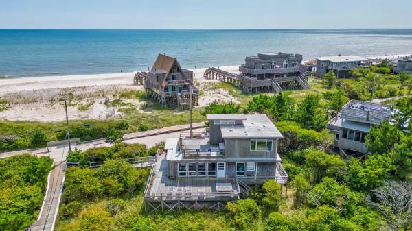 Davis Park Fire Island Retreat - Fire Island, NY