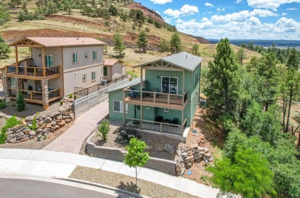 Breezy Pines Mountain Views Hiking Trails Nearby - Flagstaff, AZ
