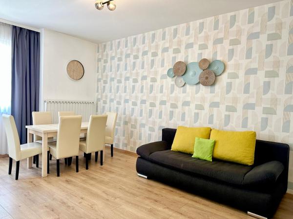 Prime Stay - Modern 2 Bedroom Apartment With Balcony - Budapest