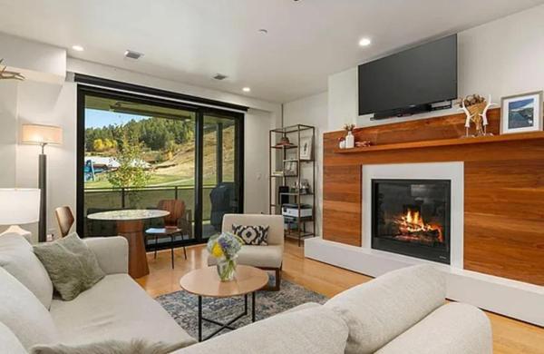 Slopeside 2br Retreat At Snow King Walk To Town - Jackson, WY