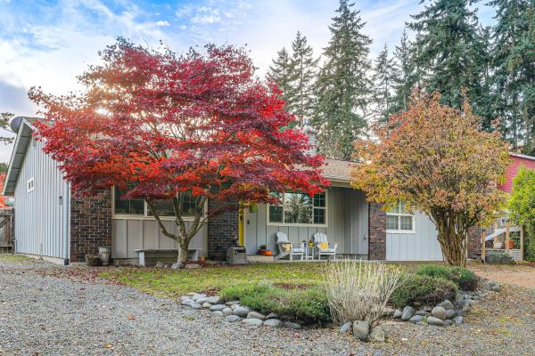 Port Angeles Abode With Yard And Guest House! - Port Angeles, Washington