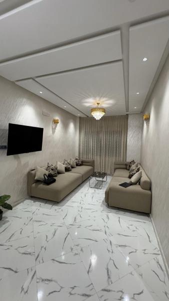 Calm Elegant Apartment City Center With Garage - Fès