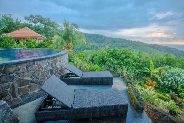 Maria Secret Villa - Munduk