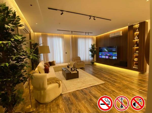 Modern Space - Prime Location - Riyad