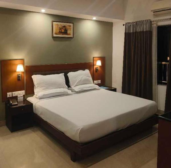 Pop 84052b Sreekaryam Inn - Trivandrum