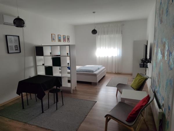 Apartman Centar Surcin - Belgrade Nikola Tesla Airport (BEG)